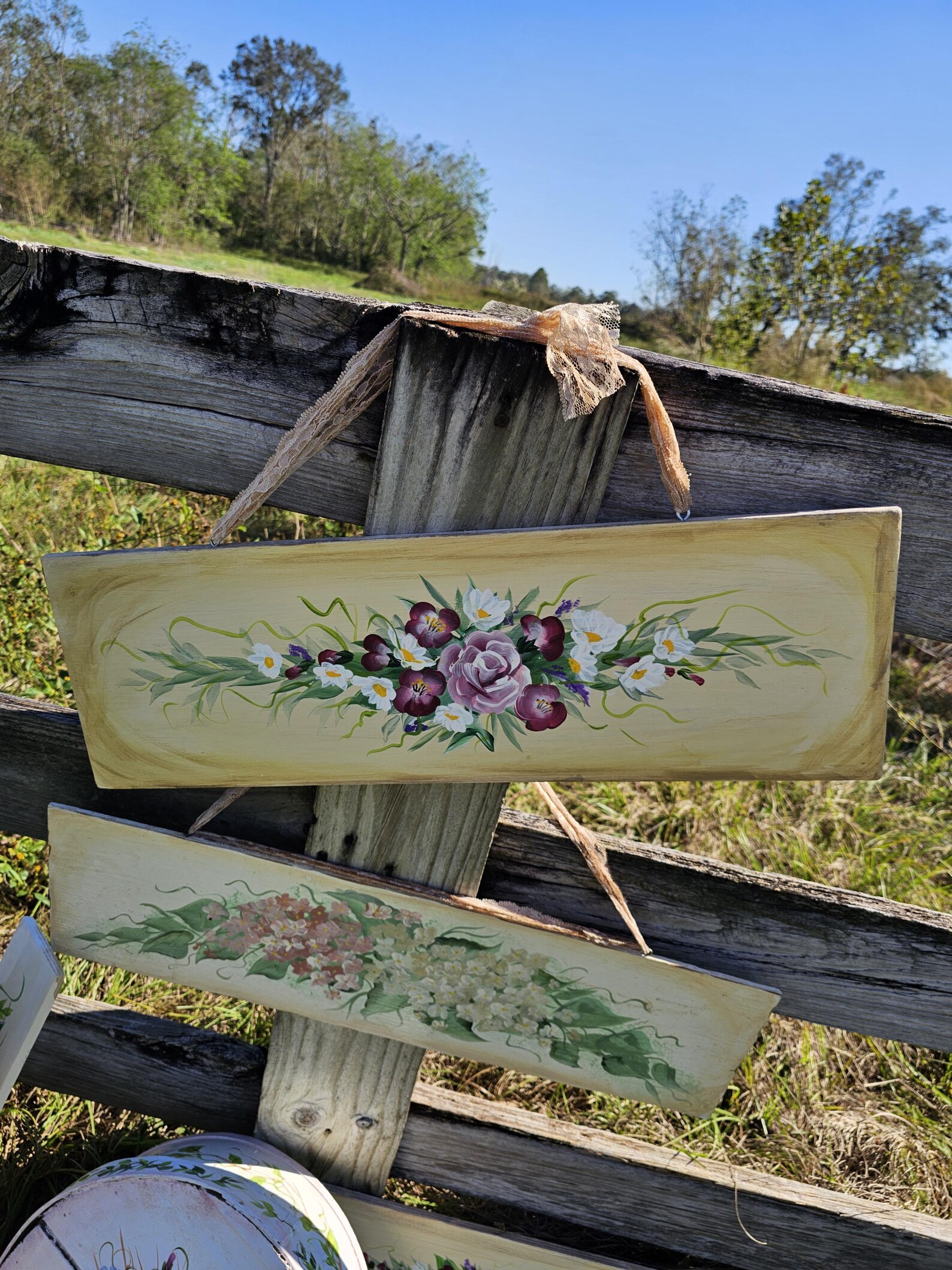 Hand Painted Roses Wood Sign: Rustic Farmhouse Floral Wall Art - Etsy