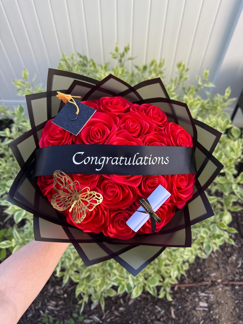Keepsake Graduation Bouquet: Eternal Flowers Gift - Etsy
