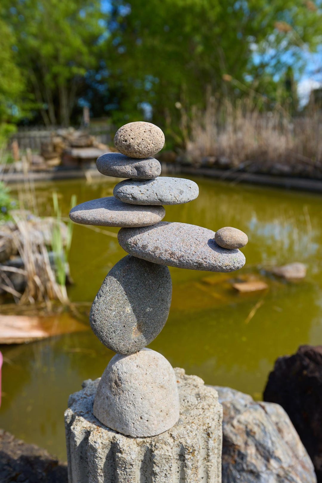 8 Stone Cairn Garden Statue | Stonestatue | Outdoors Decorer ...