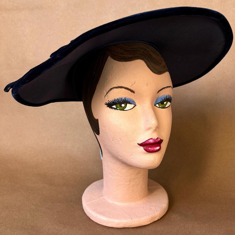 Saucer Hat - Etsy