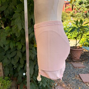 Vintage Pink Hip Girdle Shaper With Garter Clips, Hollywood Vassarette ...