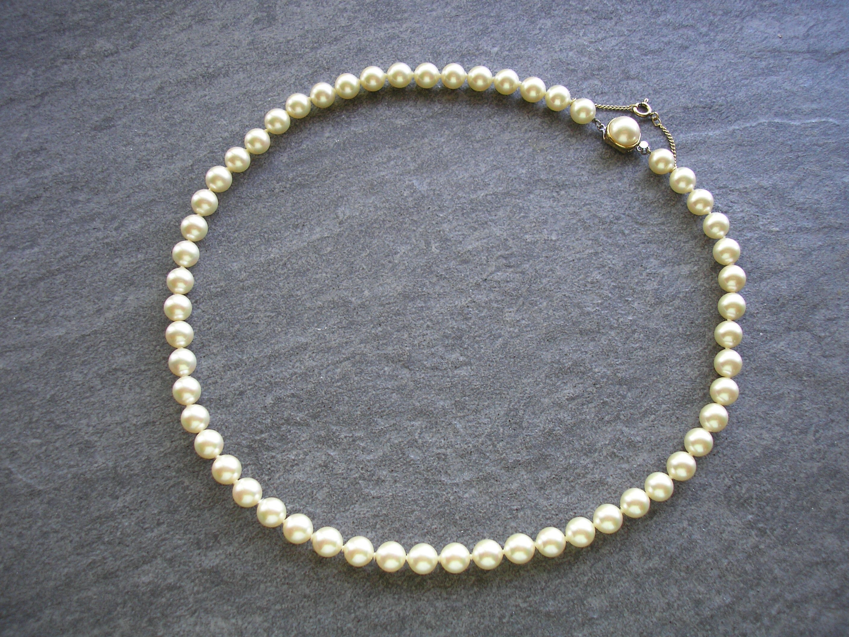 Vintage Single Strand MAJORICA STYLE Pearl Necklace, Hand-knotted ...