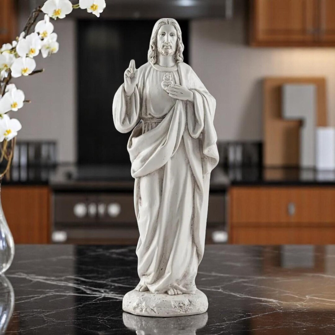 Sacred Heart of Jesus Statue | Handmade Catholic Figurine | Jesus ...
