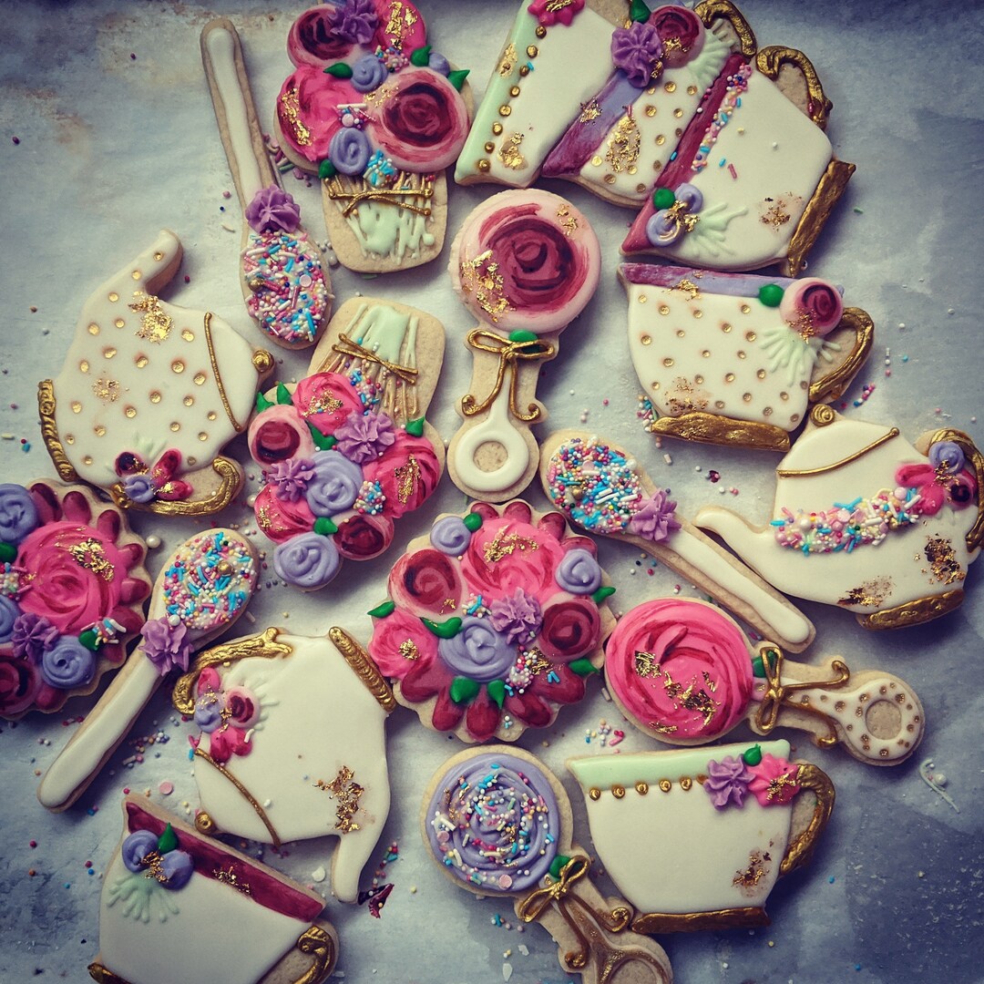 18 Custom Cookies - Etsy