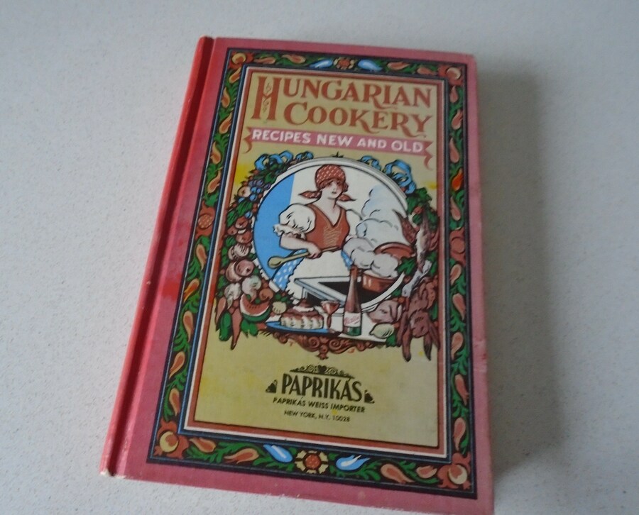 GryphonVintage - Etsy