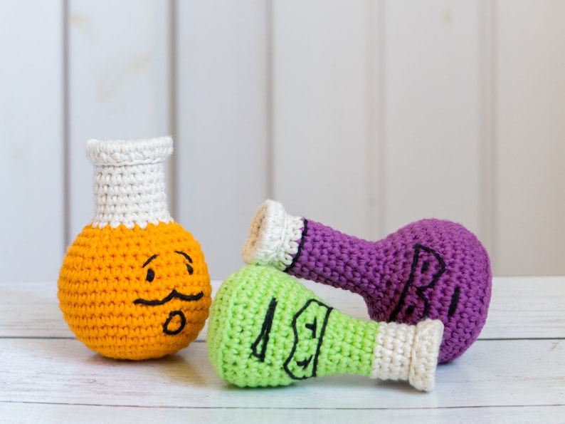 Chemistry Flask Set Crochet Pattern US English - Three Different Lab ...