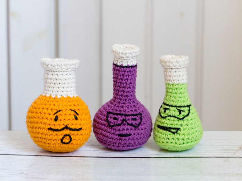 Chemistry Flask Set Crochet Pattern US English - Three Different Lab ...