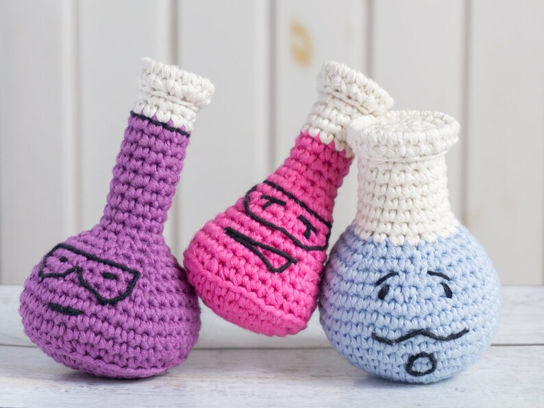Chemistry Flask Set Crochet Pattern US English - Three Different Lab ...