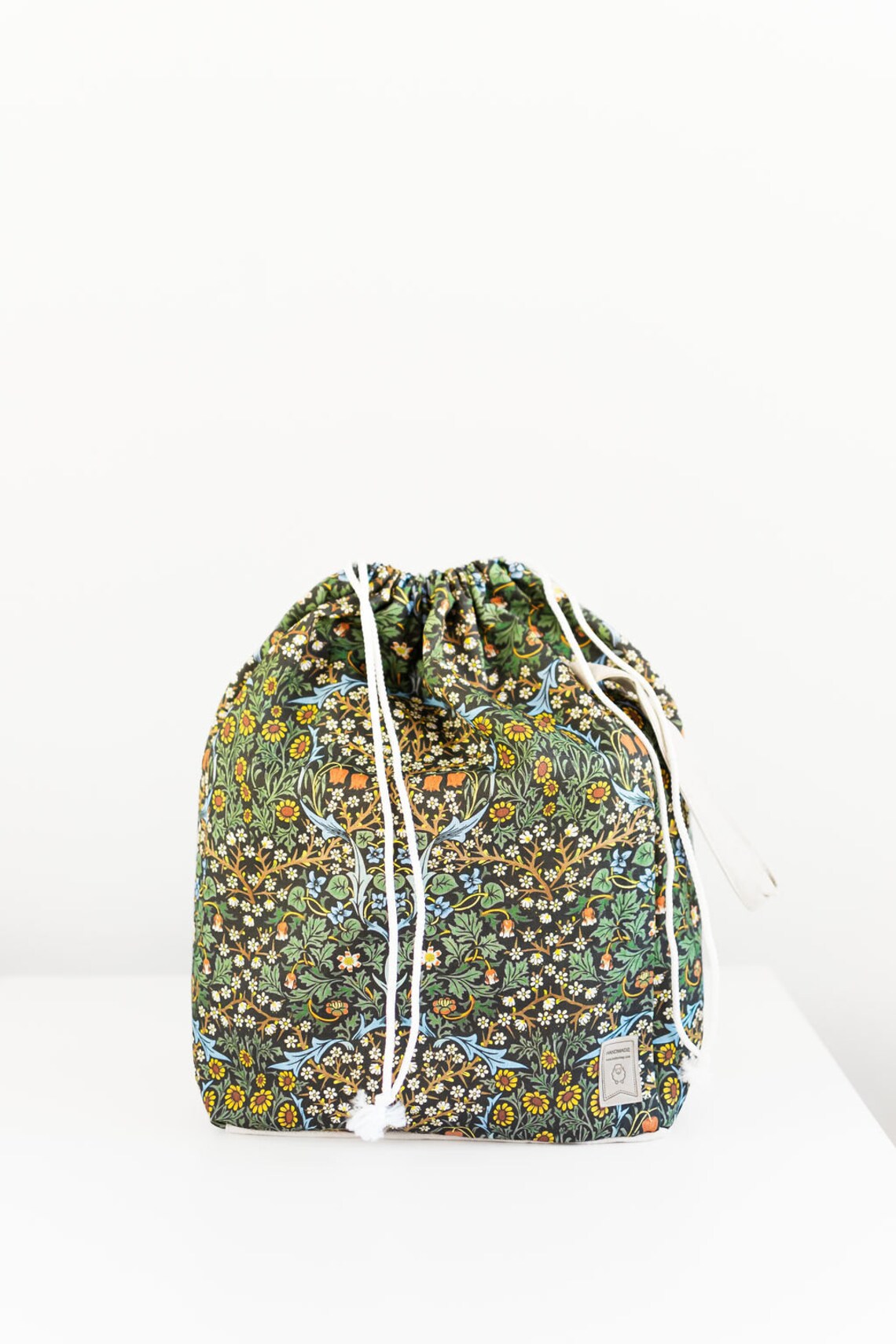 William Morris Blackthorn Print Set of 3 Project Bags. Sizes XL, Large ...