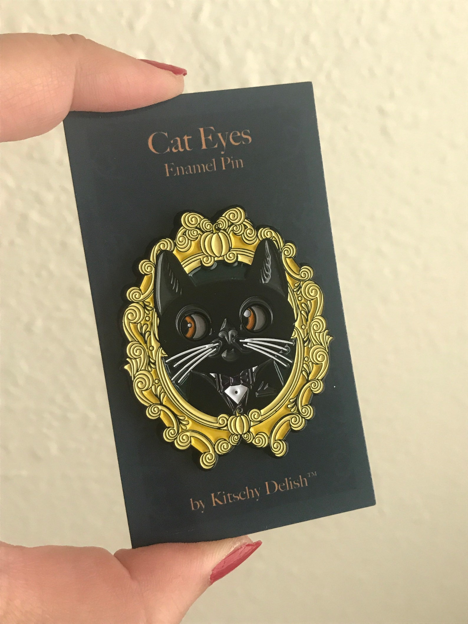 Moving Eyes Cat Eyes Soft Enamel Pin - Etsy