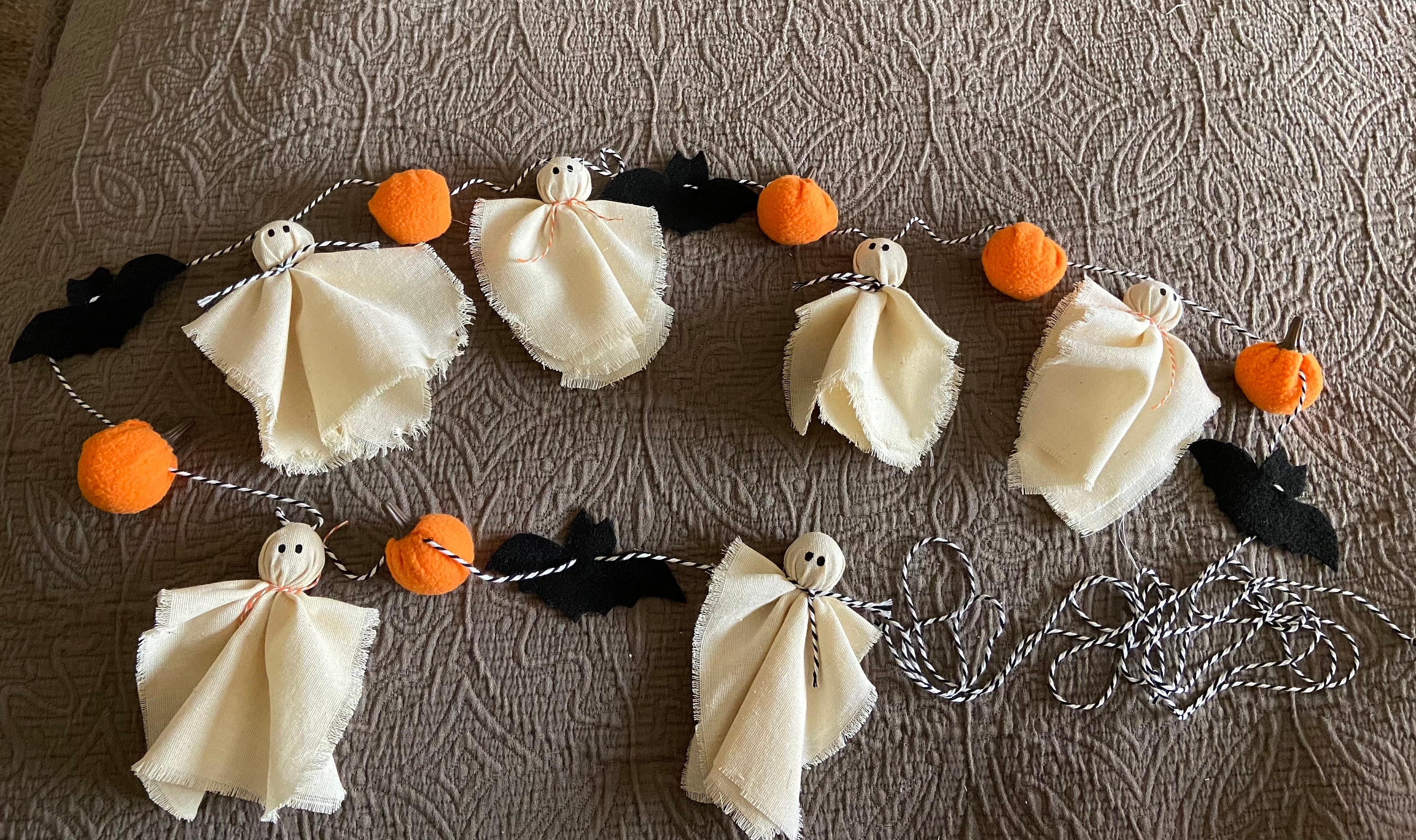 Ghost Garland Halloween Halloween Decor Farmhouse Decor - Etsy