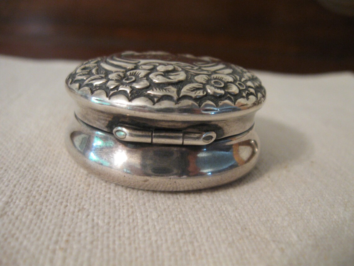 Victorian Sterling Ornate Monogrammed Pill Box Beautiful | Etsy