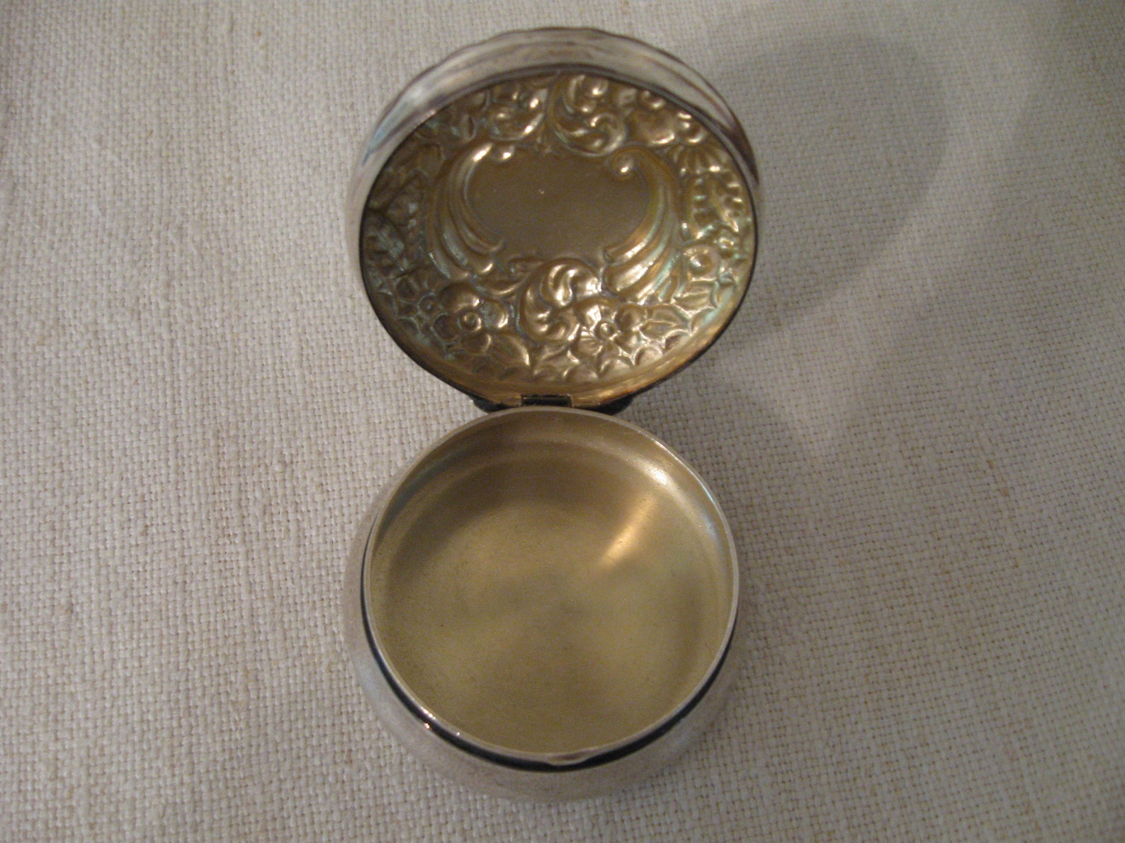 Victorian Sterling Ornate Monogrammed Pill Box Beautiful | Etsy