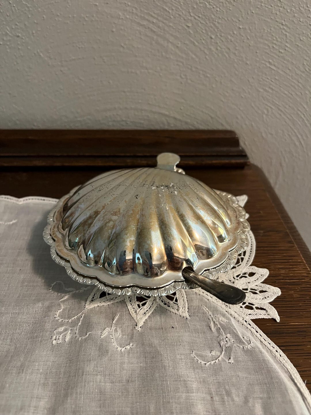 Shell Silver Plate Butter or Caviar Dish With Knife, Some Scratches on ...