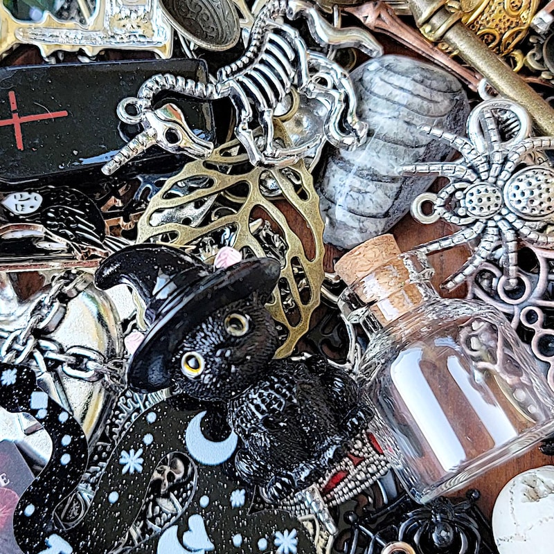 Dark Romance Scoops - Etsy