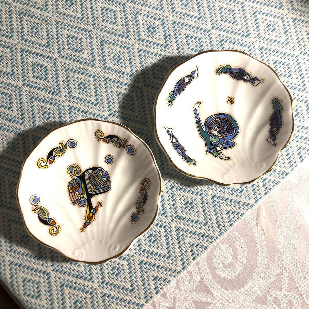 Vintage TARA Bone China Book of Kells Shell Shaped Letters Trinket ...