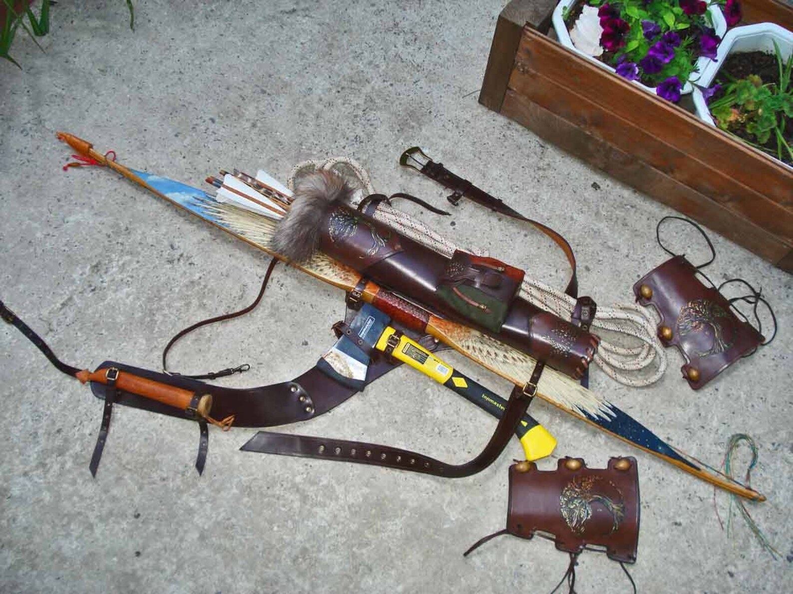 Multifunctional Tooled Leather Quiver SET, Holding A Bow, A Knife, an ...