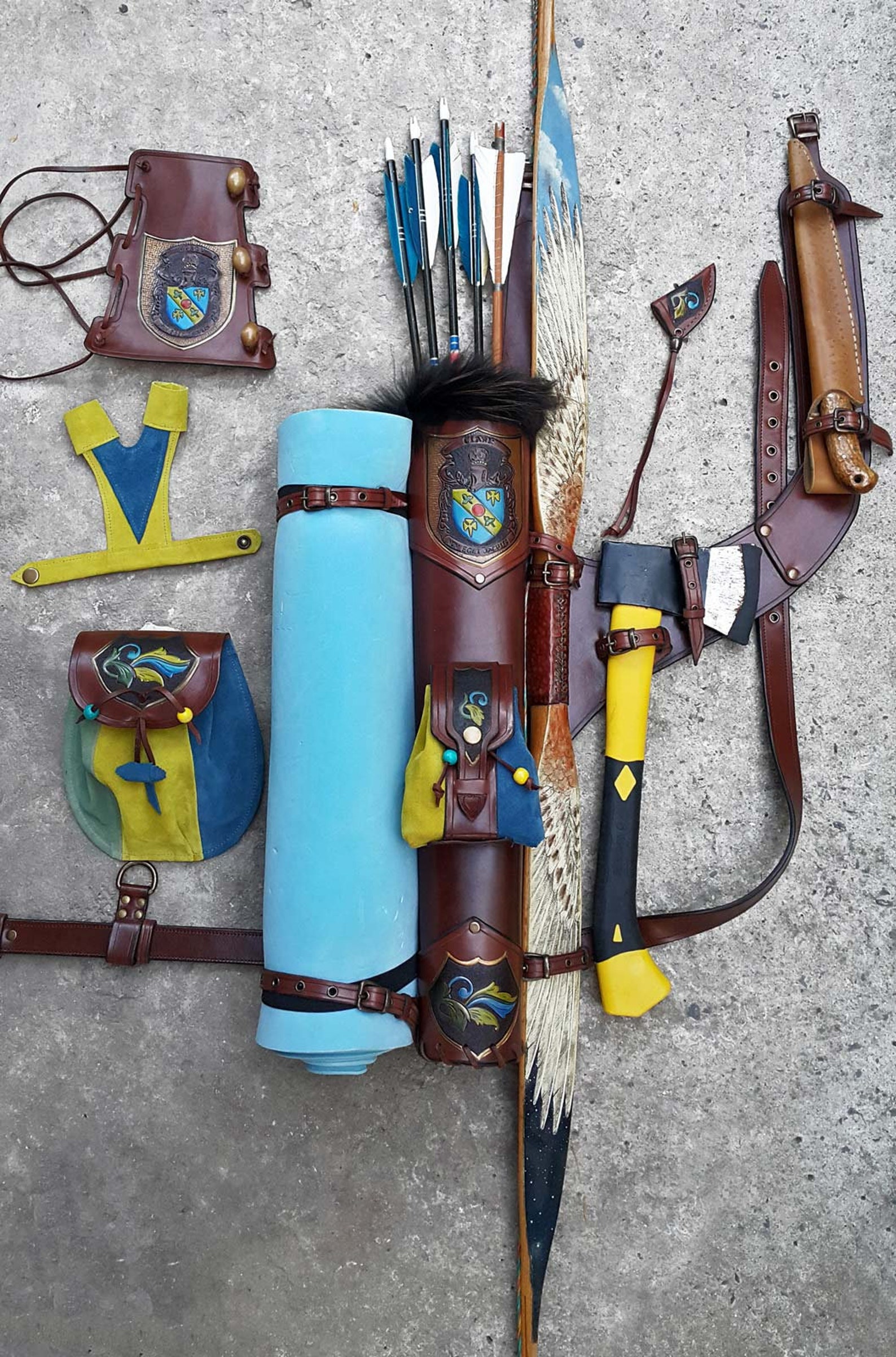 Multifunctional Tooled Leather Quiver With A Detachable Pouch | Etsy