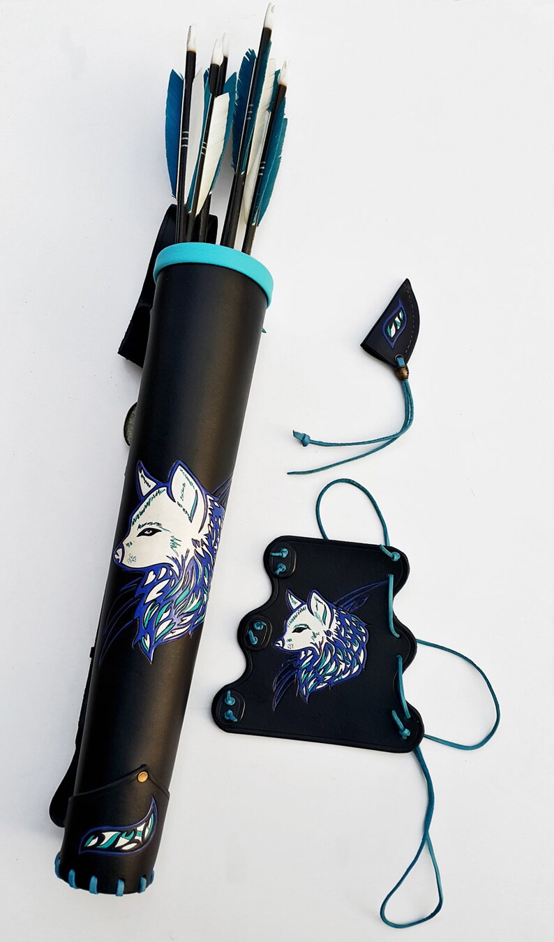 Archery Leather Set of a Hand Tooled Quiver and an Arm Guard - Etsy