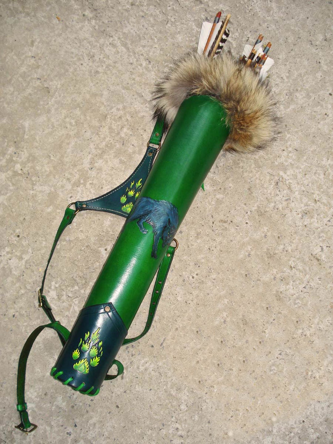 Leather Back Quiver for Broad-head Arrows With A 3-point Chest Pad With ...