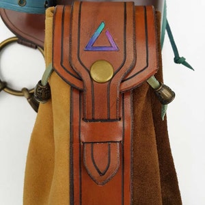 Leather Back Quiver With Adjustable Three Straps Harness and A Brass ...