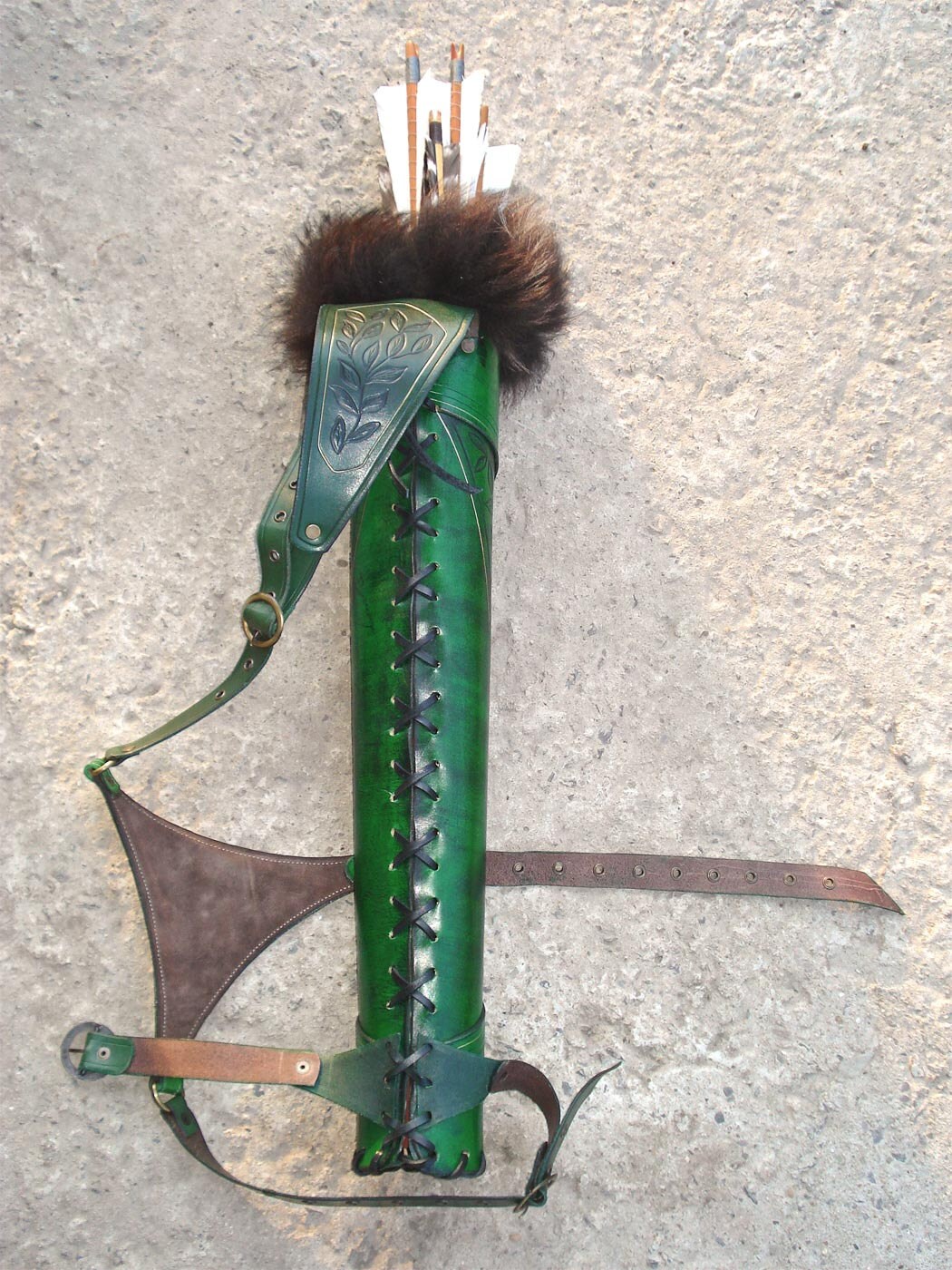 Leather Back Quiver With A 3-point Chest Pad and Adjustable Straps ...