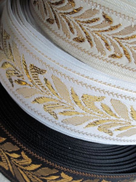 Golden Hearth Wheat Ribbon in GOLD on Natural WHITE | Etsy