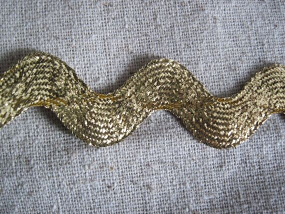 GOLD metallic rick rack | Etsy