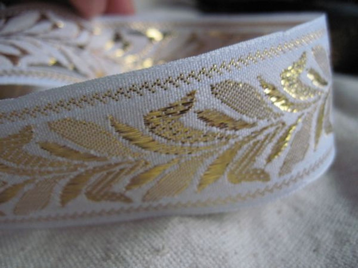 Golden Hearth Wheat Ribbon in GOLD on Natural WHITE | Etsy