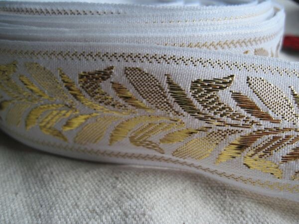 Golden Hearth Wheat Ribbon in GOLD on Natural WHITE | Etsy