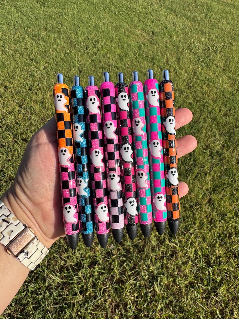 Checkered Ghost Glitter Pen: Refillable Epoxy Resin Papermate Inkjoy - Etsy