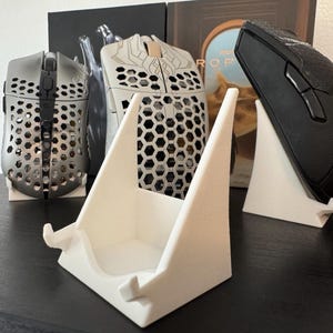 3D Printed Computer Mouse Display Stand With Dongle Storage - Etsy