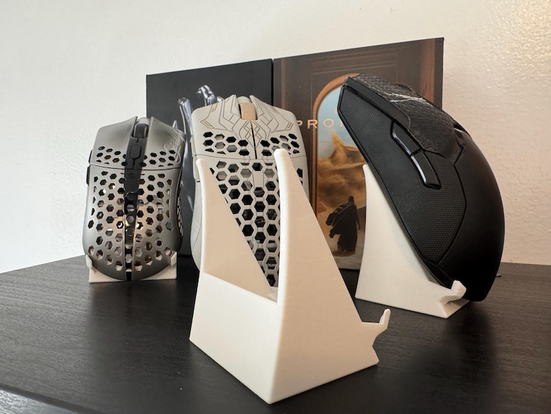 3D Printed Computer Mouse Display Stand With Dongle Storage - Etsy