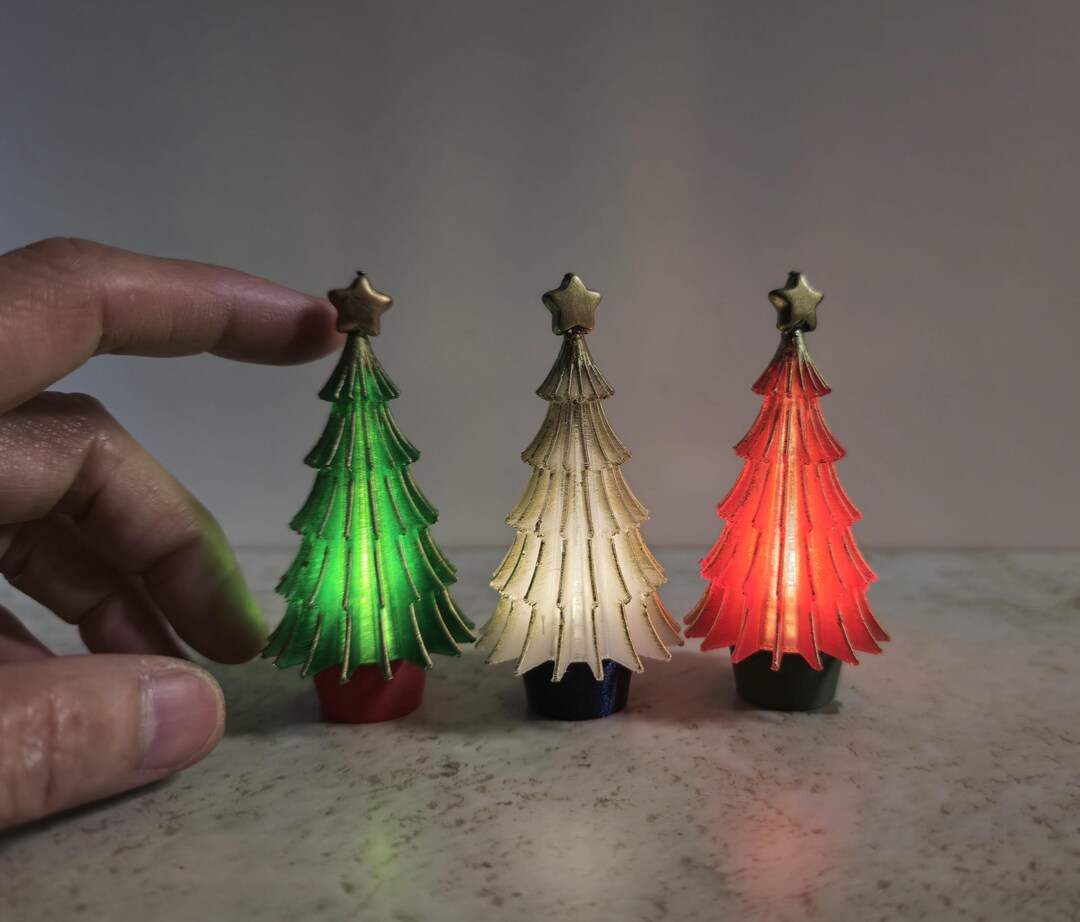 Dollhouse Miniature Light up Christmas Tree Battery Lighted Xmas Tree ...