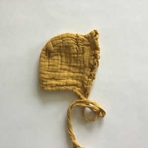 Baby Bonnet With Ruffle Brim, Gold Double Gauze Hat With Ties, Baby ...