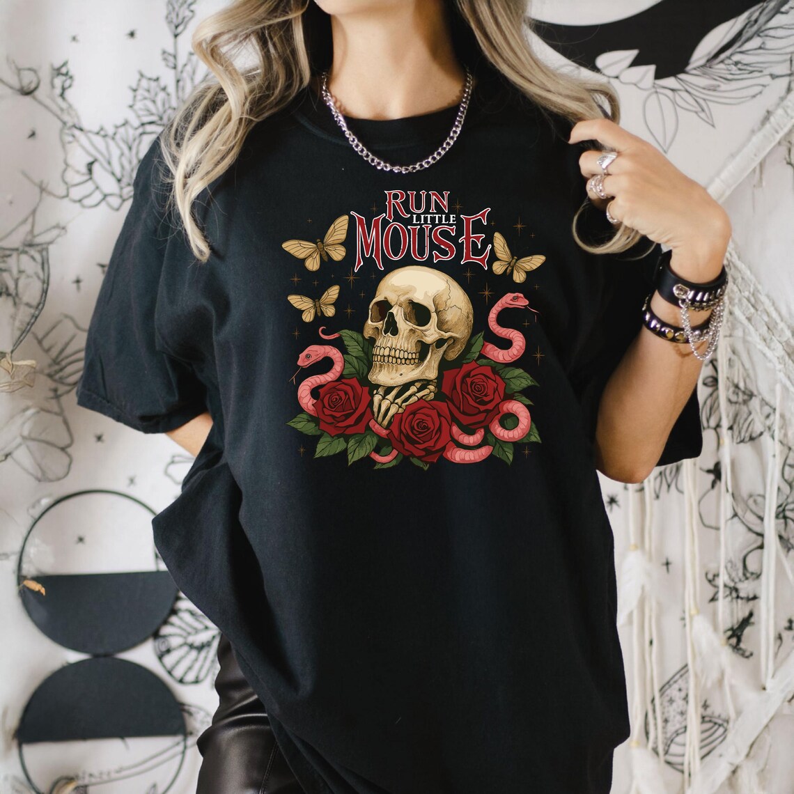 Run Little Mouse PNG, Haunting Adeline Dark Romance PNG, Gothic ...
