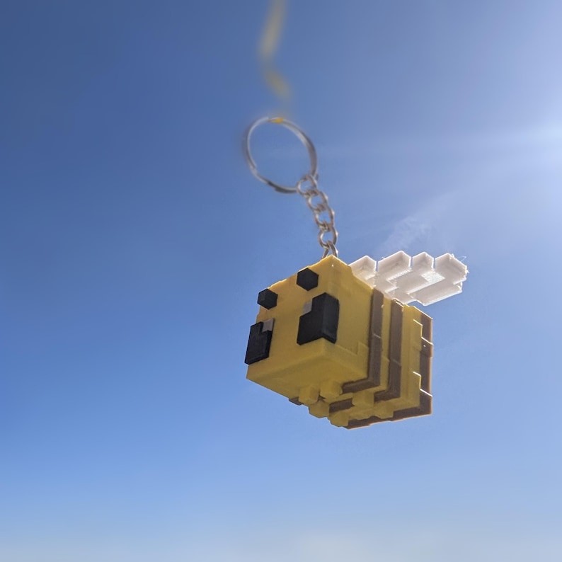 Happy Bee Keychain – 3D Printed Minecraft-inspired Companion - Etsy