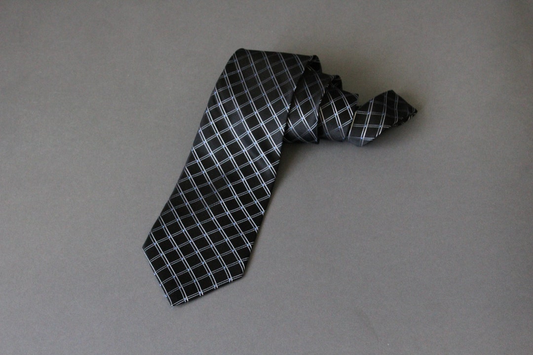 Mens Black Silver Diamond Pattern Tie. Silk Tie. Vintage. Dress Tie ...