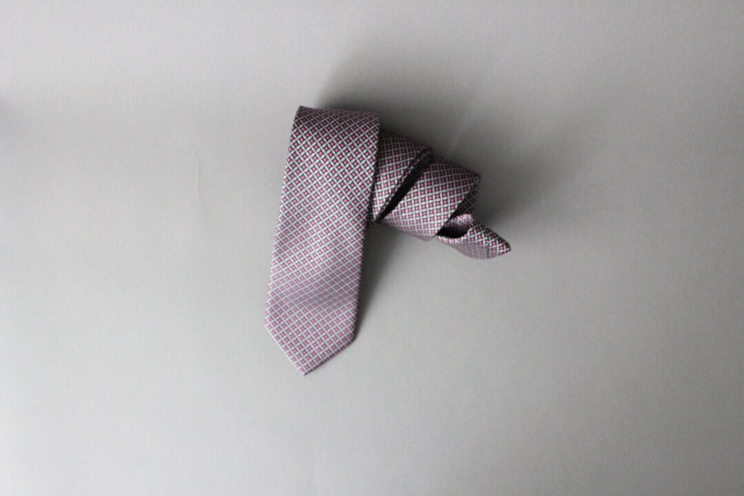 Mens Dress Tie. Purple Pink Diamond Pattern Tie. Vintage. Office ...