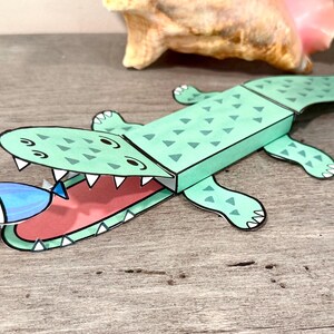 Build an Alligator With Feedable Fish – 3D Crocodile Coloring Printable ...