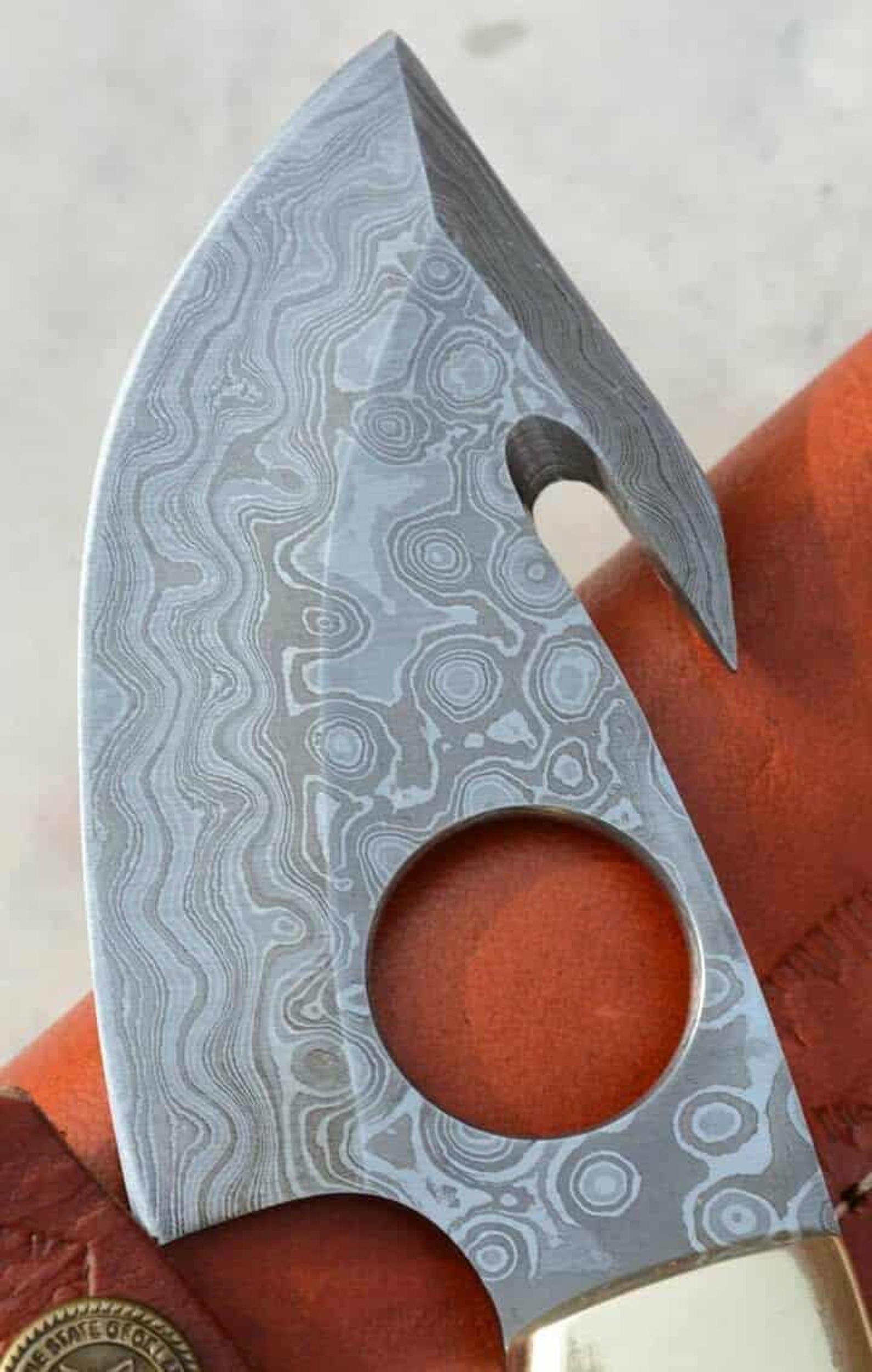 Beautiful Custom Handmade Damascus Steel Gut Hook Skinning Folding ...