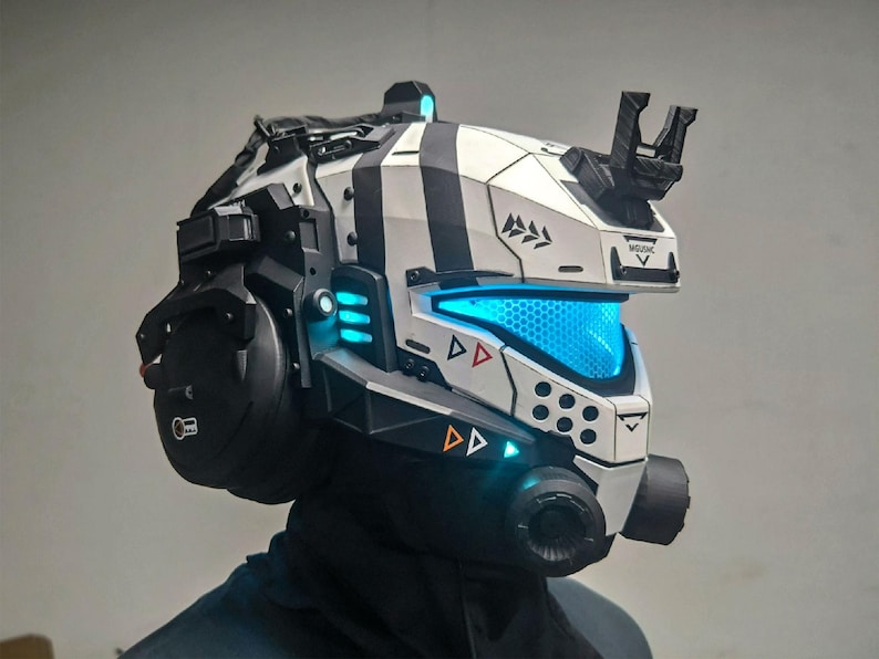 Titanfall 2 Pulse Blade Pilot Helmet - Etsy