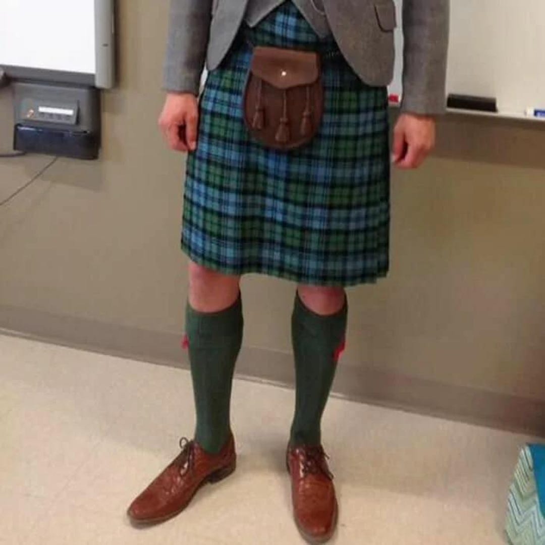 Clan Campbell Ancient Tartan Kilt for Men - Scottish Traditional 16 Oz ...