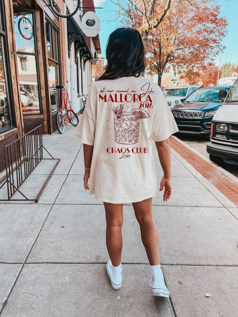 Mallorca T-shirt 2026 Personalisiert Mit Namen | Mädelstrip Shirt ...