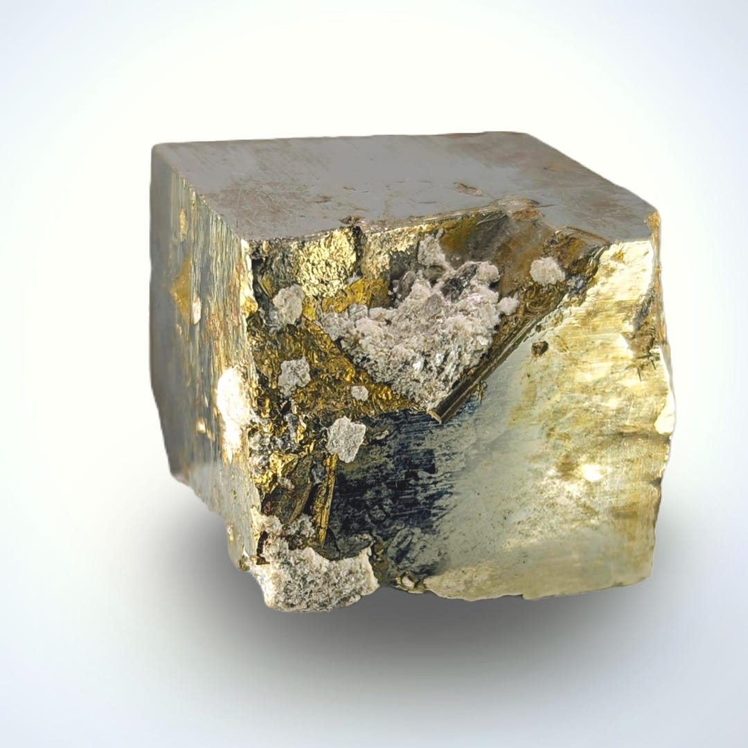 Golden Pyrite Crystal, Cubic Shape, Shiny and Lustrous. 154 Grams - Etsy