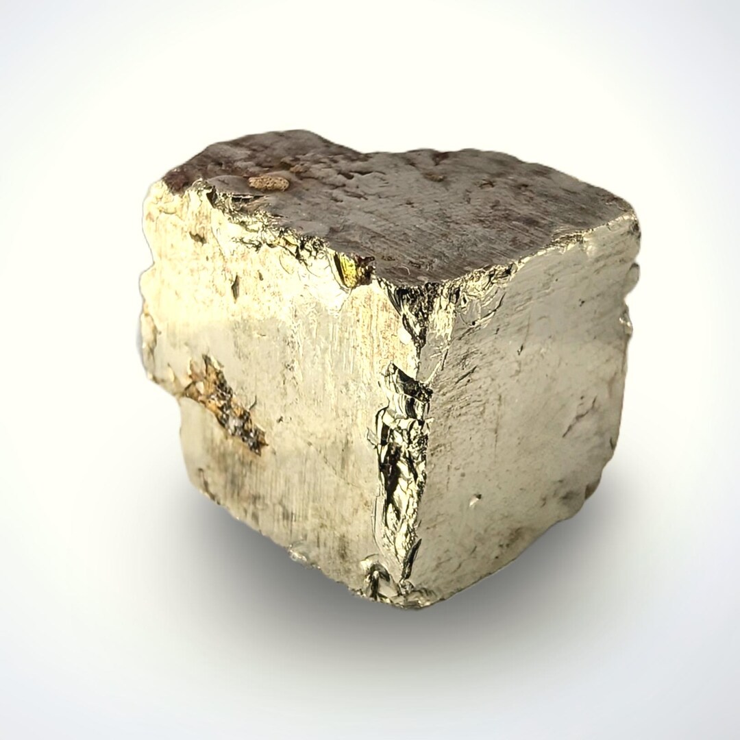 Golden Pyrite Crystal, Cubic Shape, Shiny and Lustrous. 36 Grams - Etsy