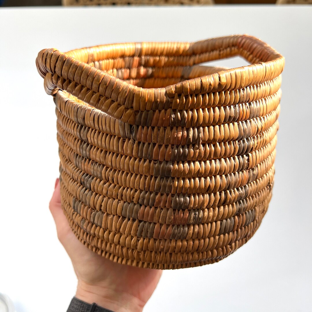 Squat Tribal Woven Grass Basket Antique Indian Native American 5.5x7 ...