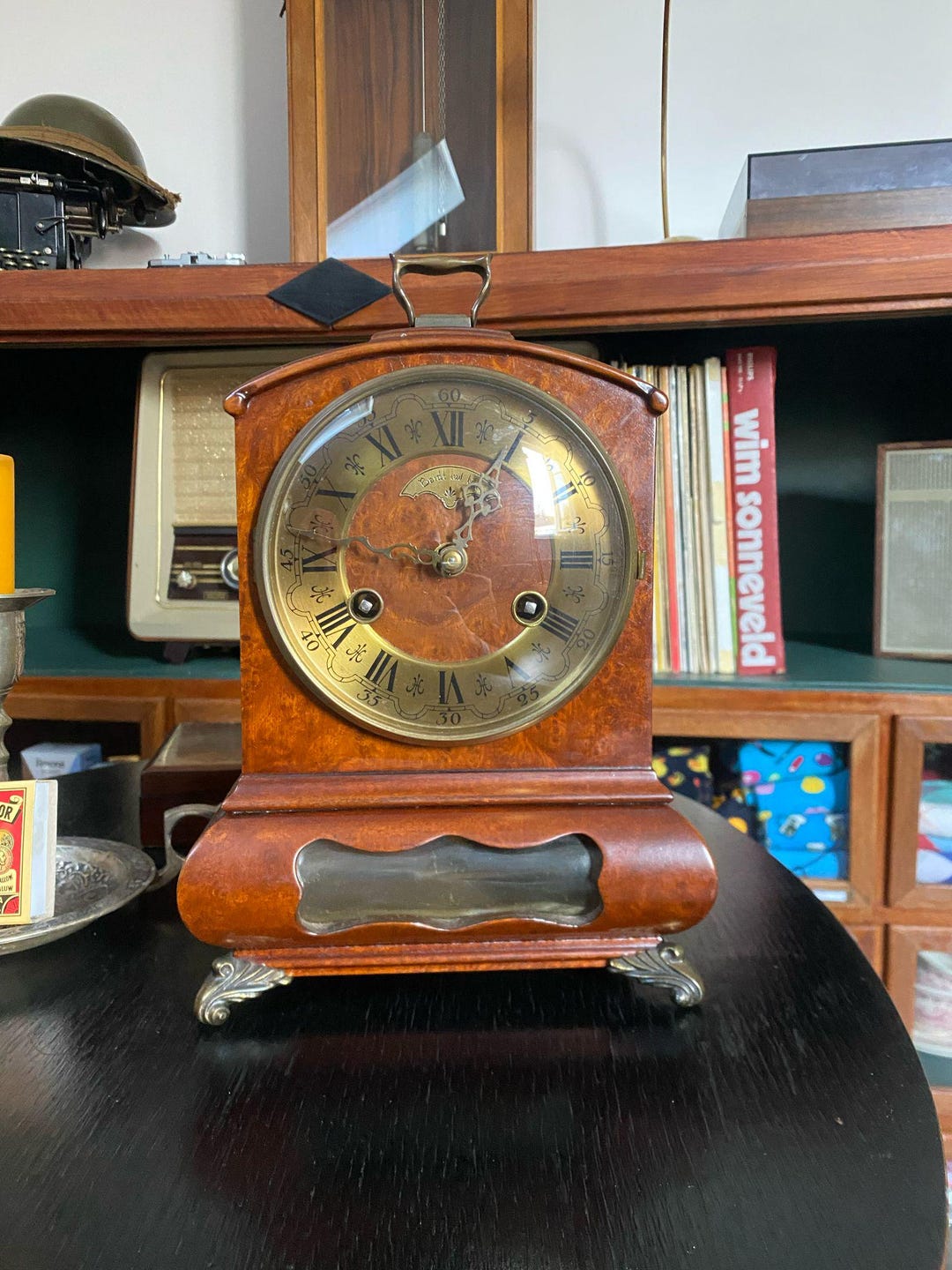 Original WUBA Warmink Vintage Belly Table Clock in Burl Walnut With ...