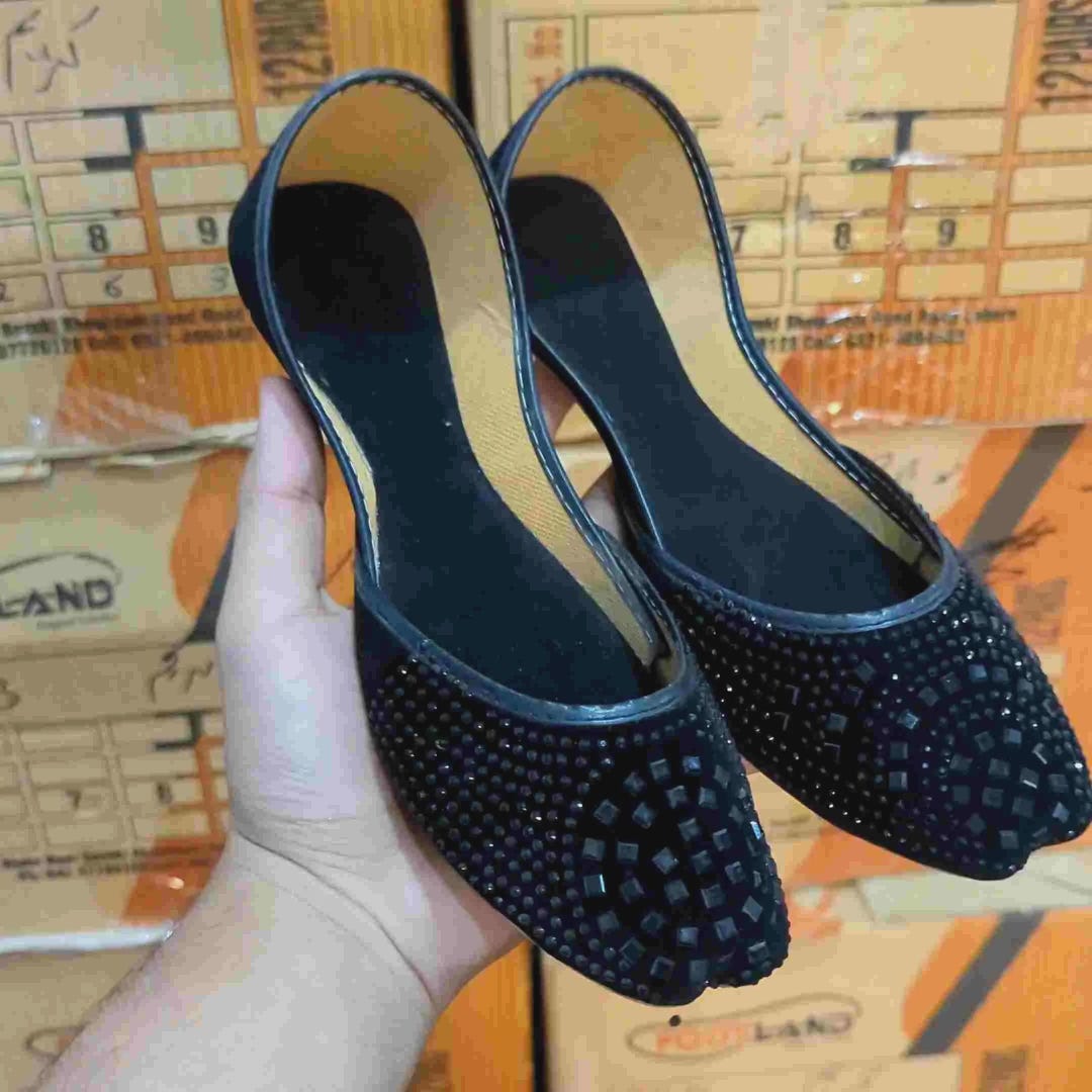 Handmade Black Khussa Shoes, Traditional Pakistani Leather Jutti, Women ...