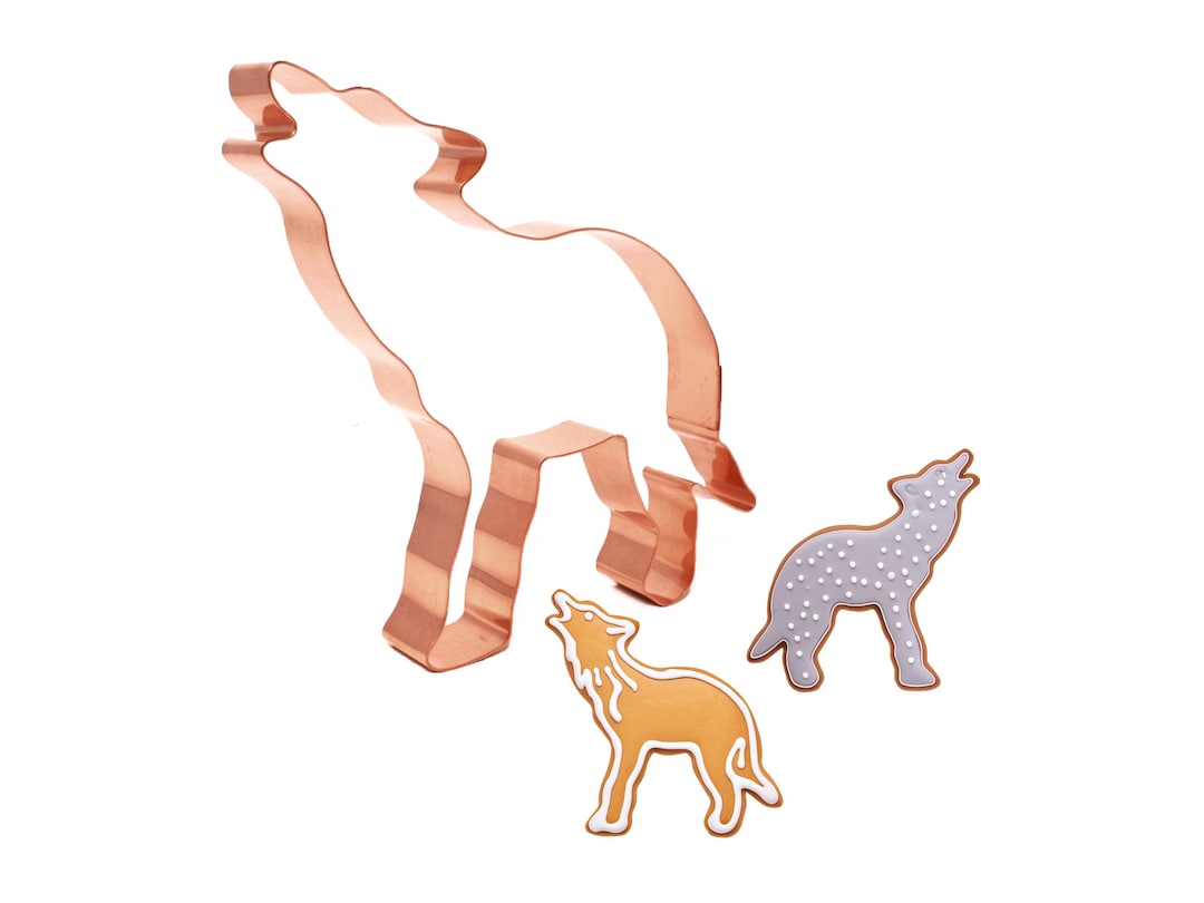 Howling Wolf Cookie Cutter – Handmade Copper Wildlife Cookie Cutter for ...